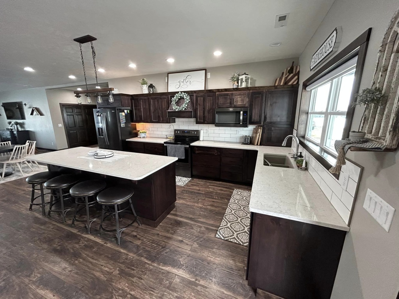 New Quartz Countertops - The Kitchen Place